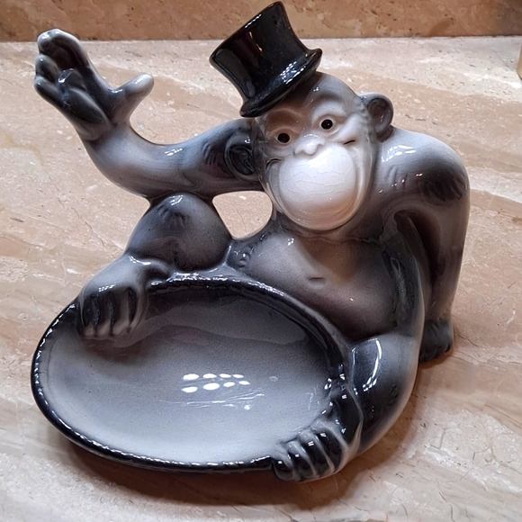 Cal Themes | Other | Vintage Gentlemans Dresser Caddy | Poshmark